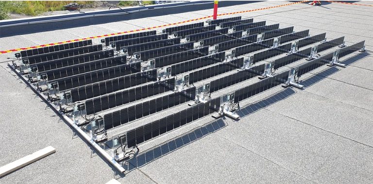 Tecnologia combina benefícios do teto verde e placas solares - CicloVivo