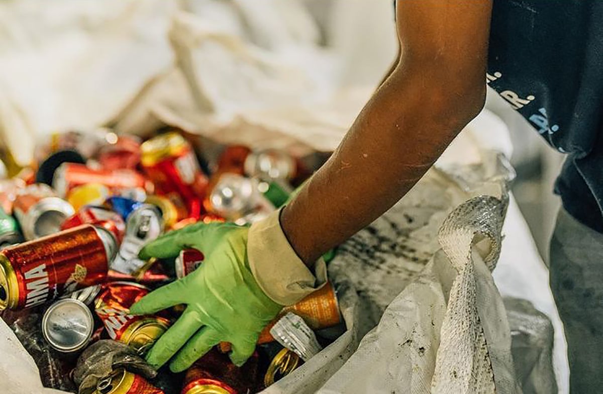 Brasil reciclou 100% das latinhas de alumínio em 2022 | CicloVivo